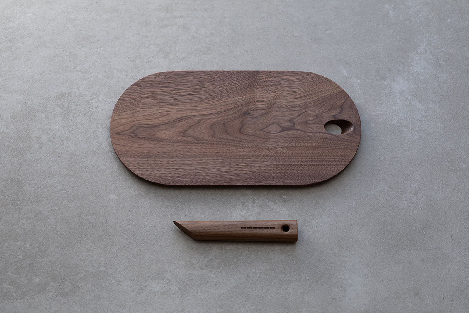 IKIKI Cutting Board – &design